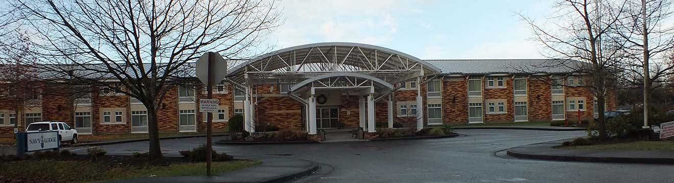 Navy Lodge - Smokey Point